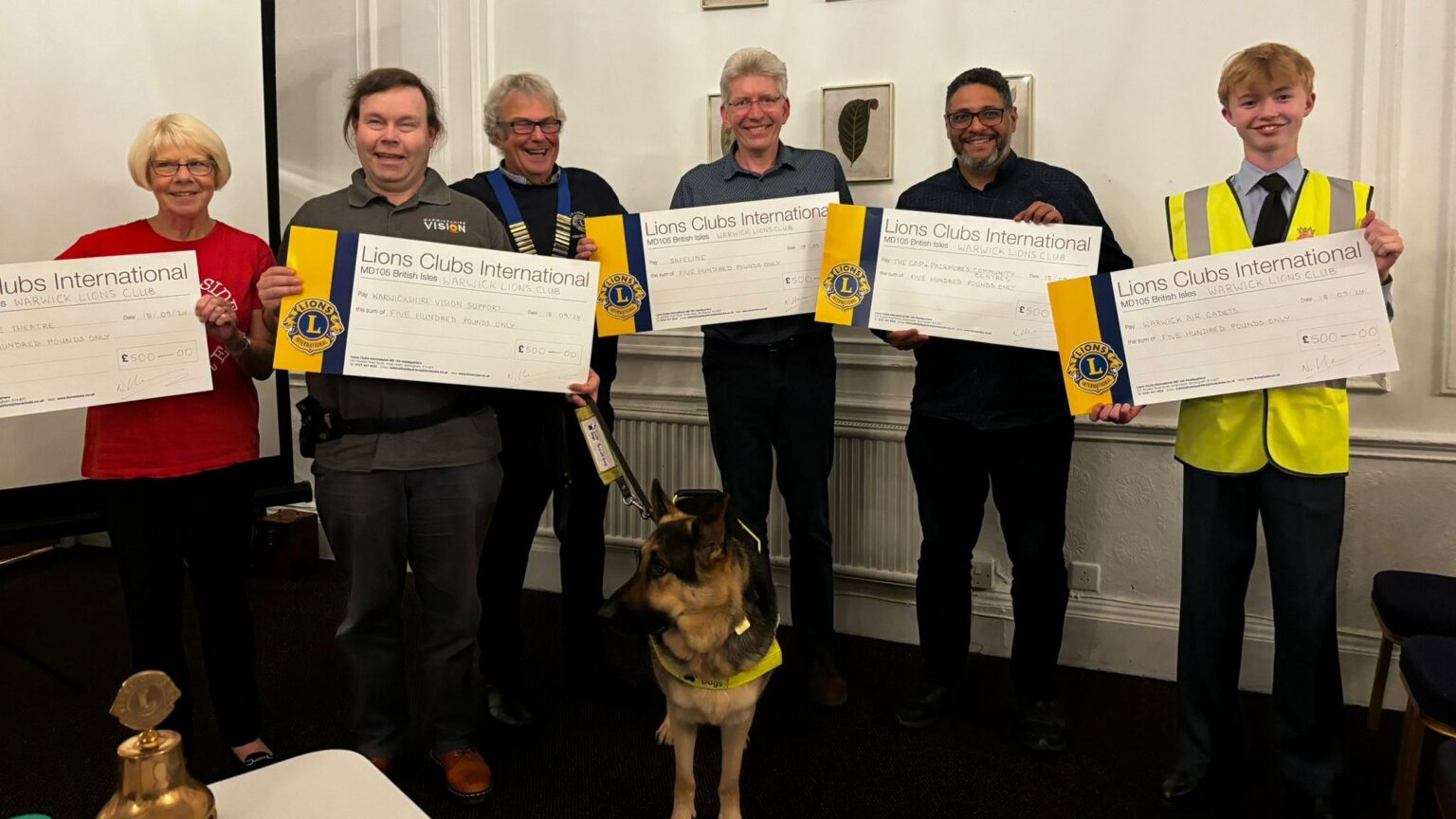 Warwick Lions Club support Safeline’s ISVA clients - Safeline
